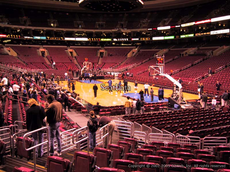 Wells Fargo Center Section 105 - Philadelphia 76ers - RateYourSeats.com
