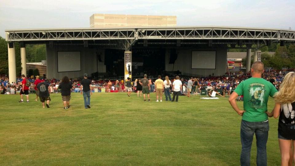 Are Lawn Seats At Concerts Bad at Imelda Metzger blog