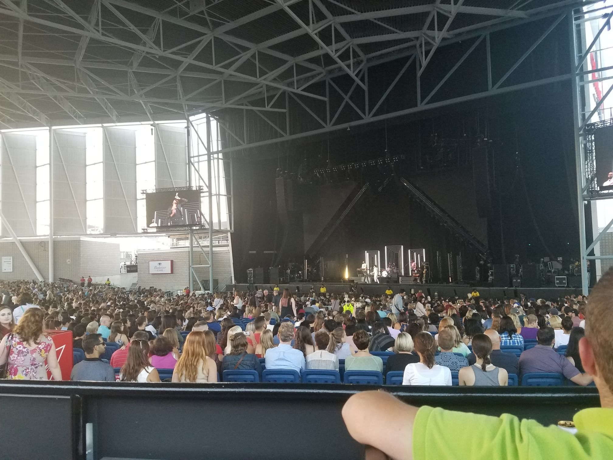 Budweiser Stage Box Seats - RateYourSeats.com