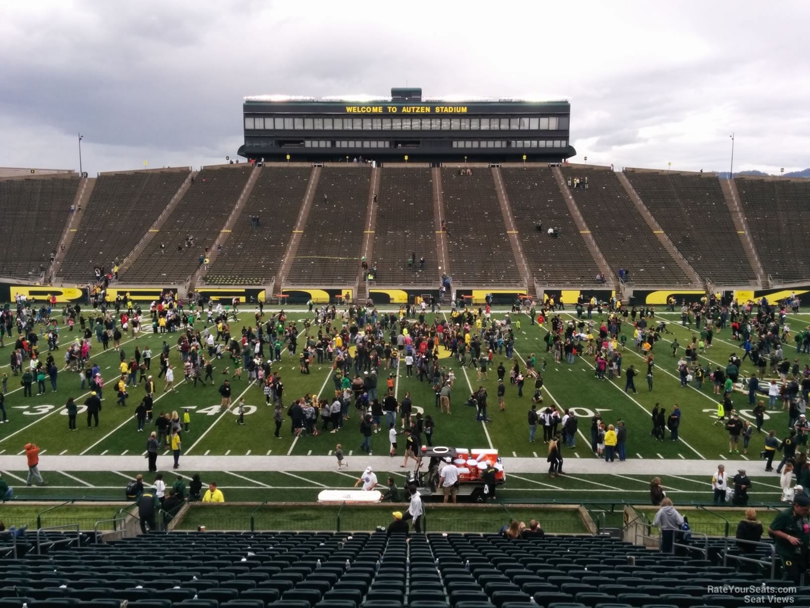 Section 31 at Autzen Stadium - RateYourSeats.com