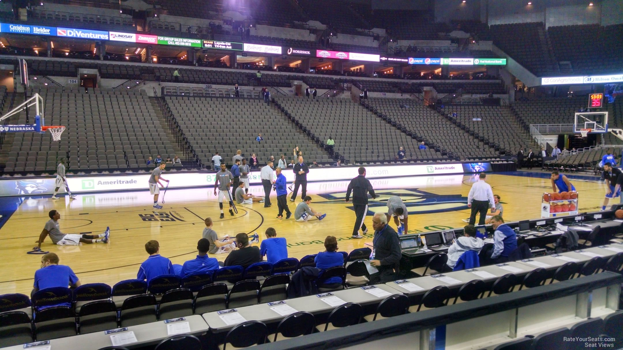 Section 122 at CHI Health Center Omaha - RateYourSeats.com