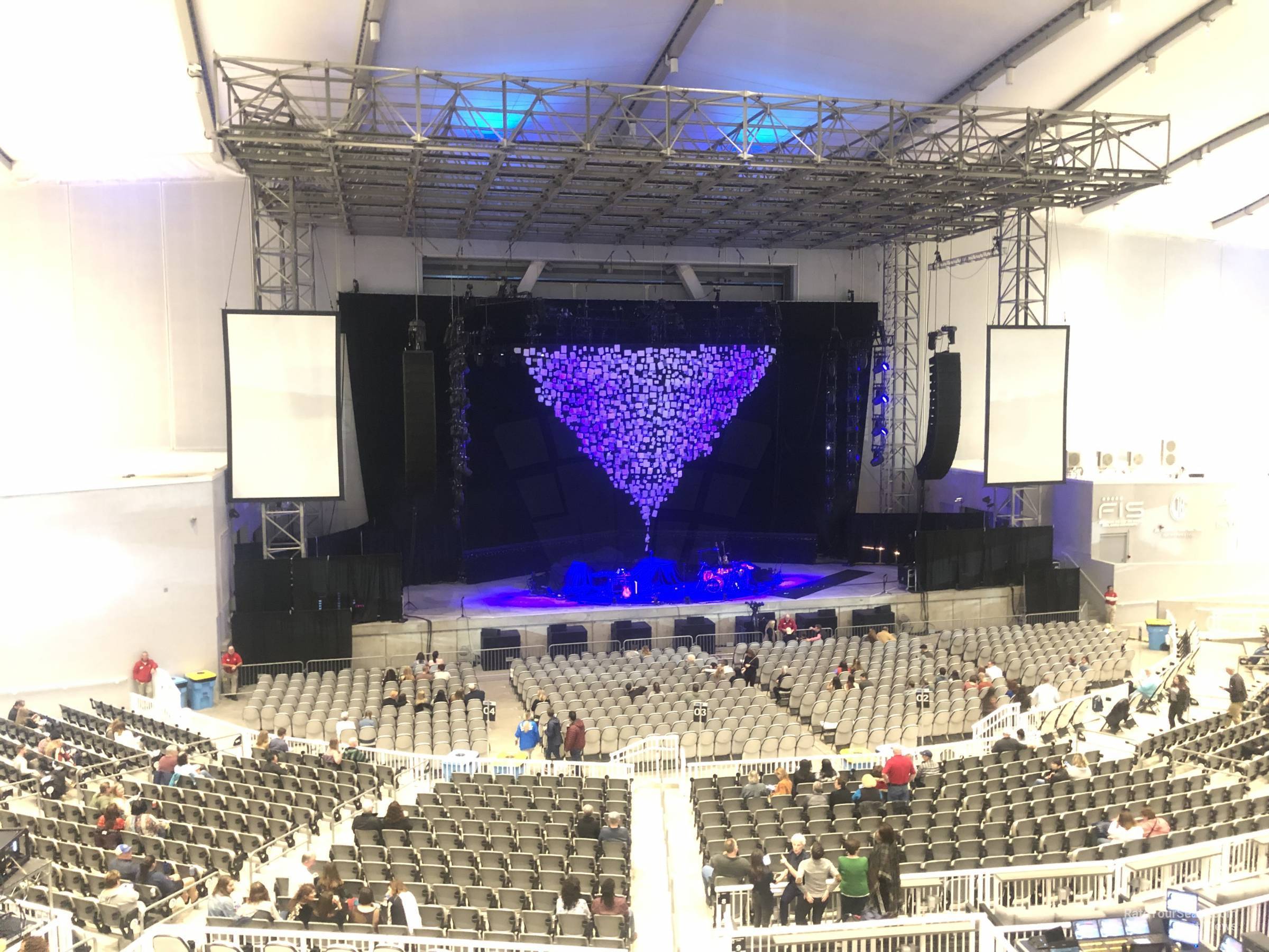 Concourse 6 at Daily's Place Amphitheater - RateYourSeats.com