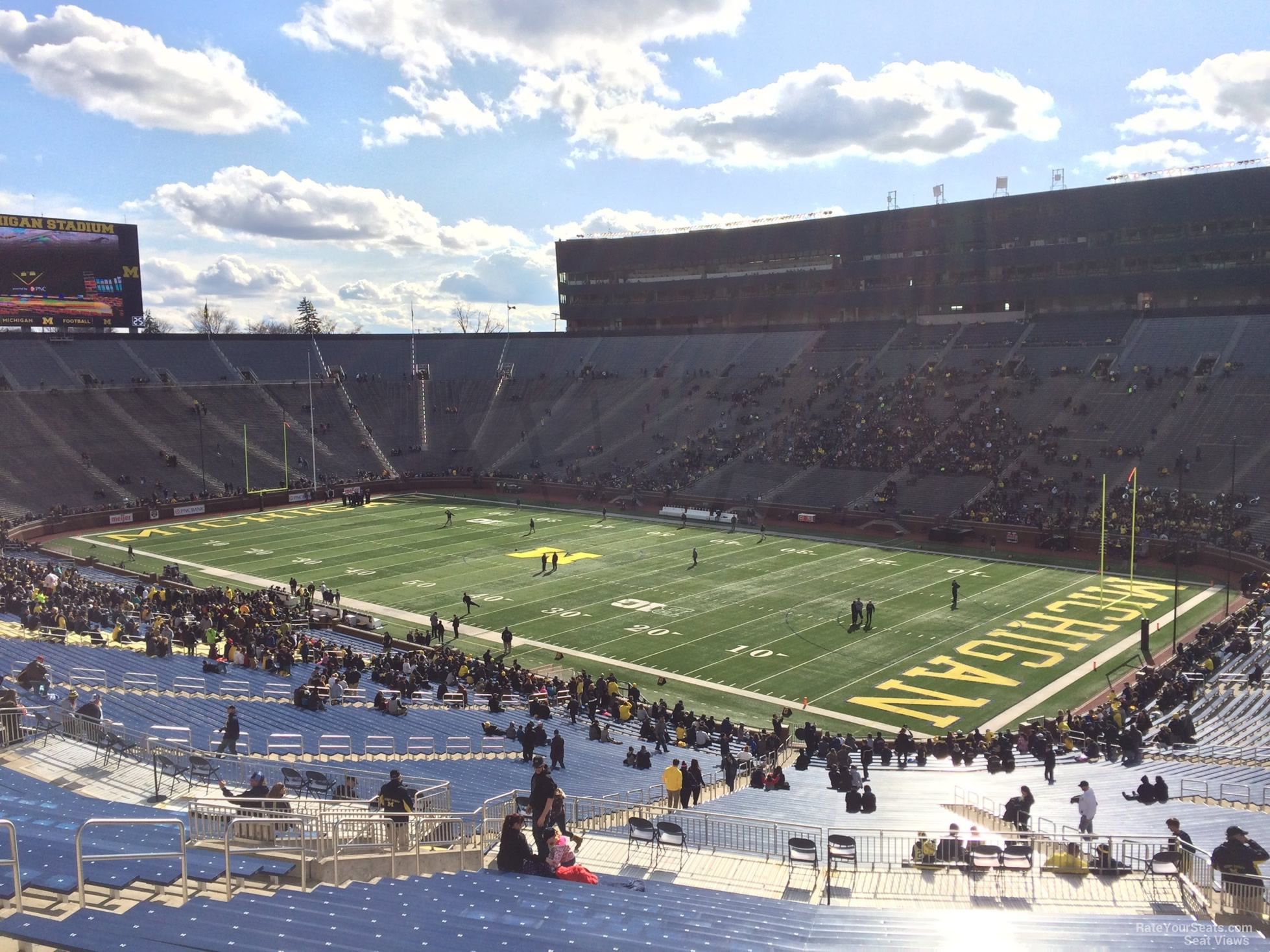 Section 39 at Michigan Stadium - RateYourSeats.com