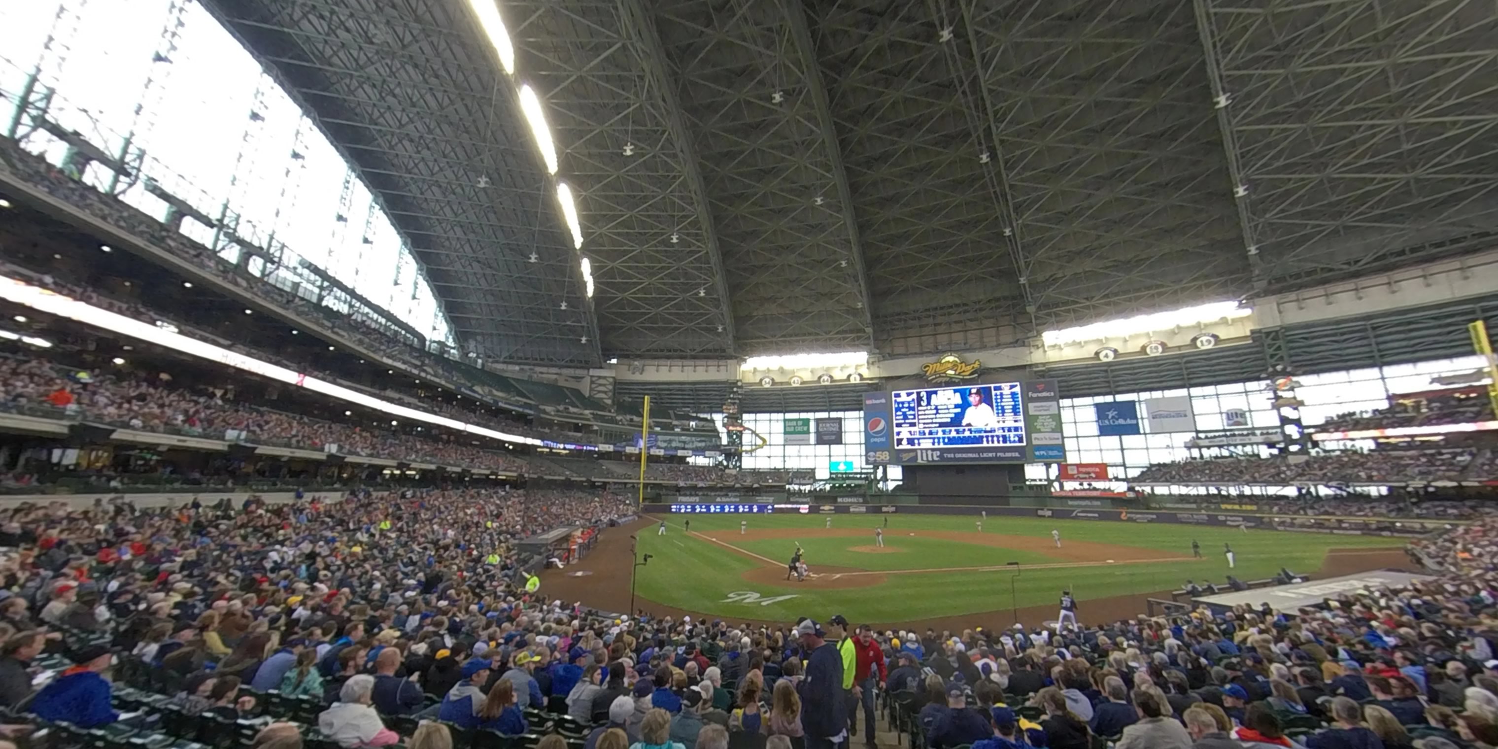 Section 117 at American Family Field - RateYourSeats.com
