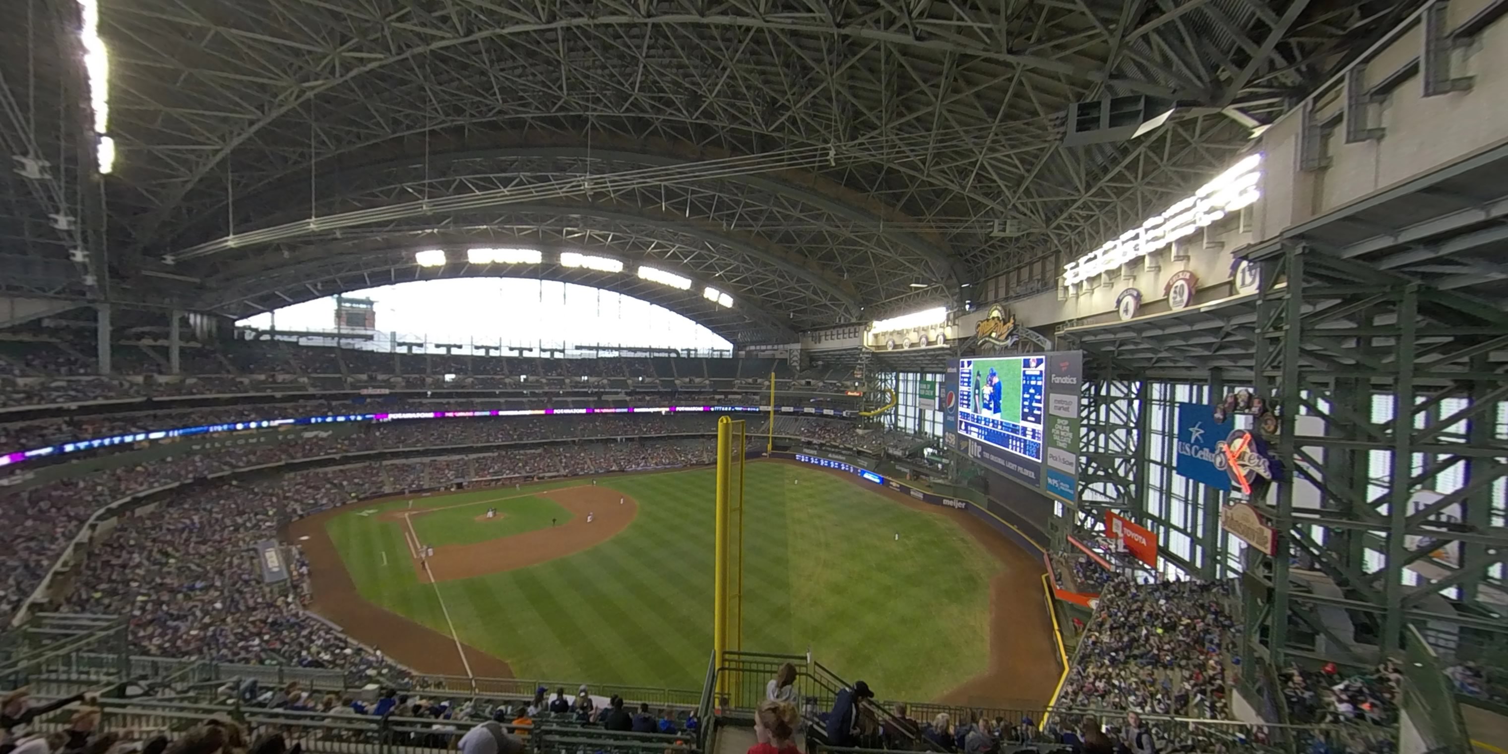 Section 404 at American Family Field - RateYourSeats.com