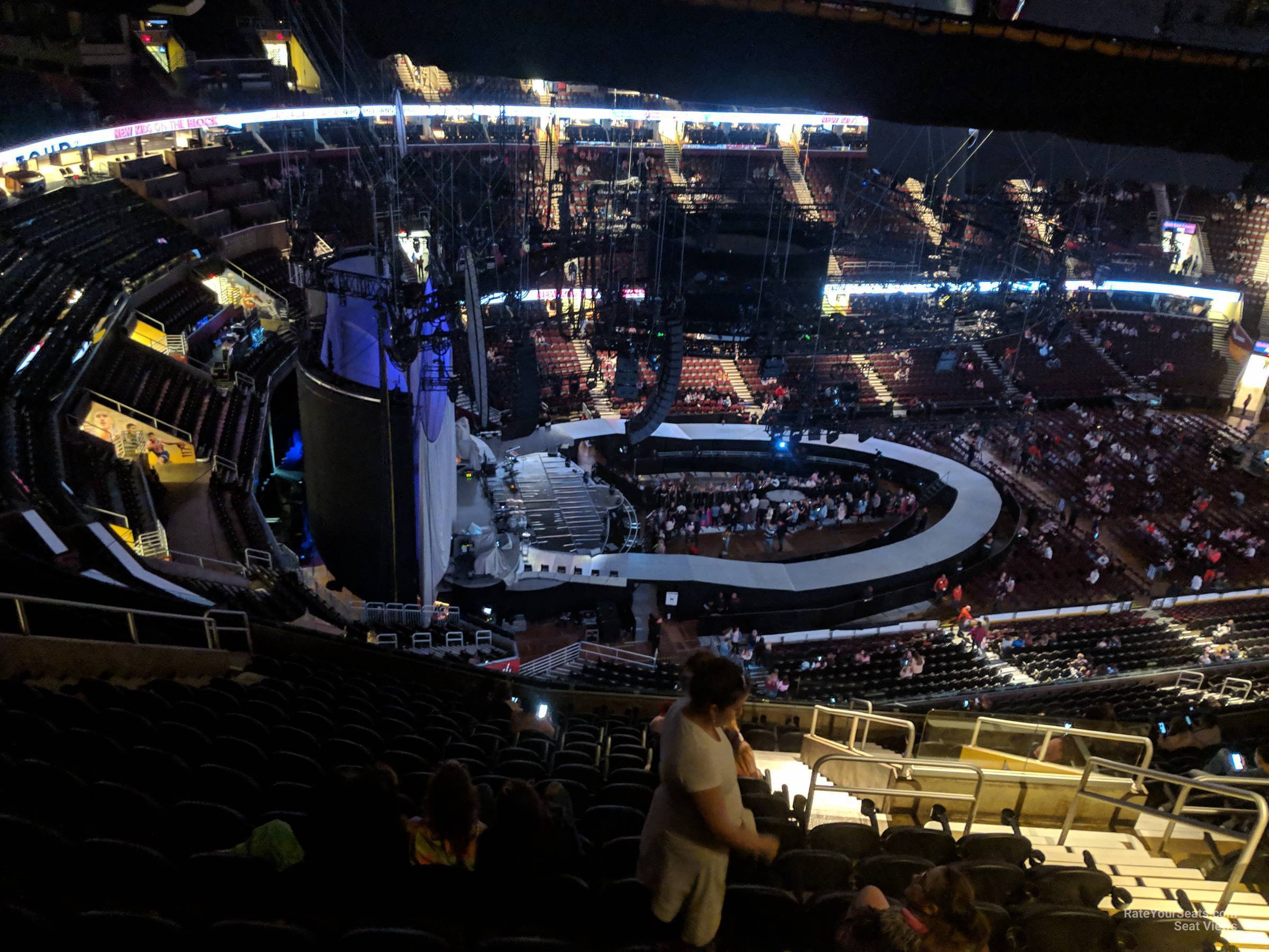 Rocket Mortgage FieldHouse Section 213 Concert Seating - RateYourSeats.com