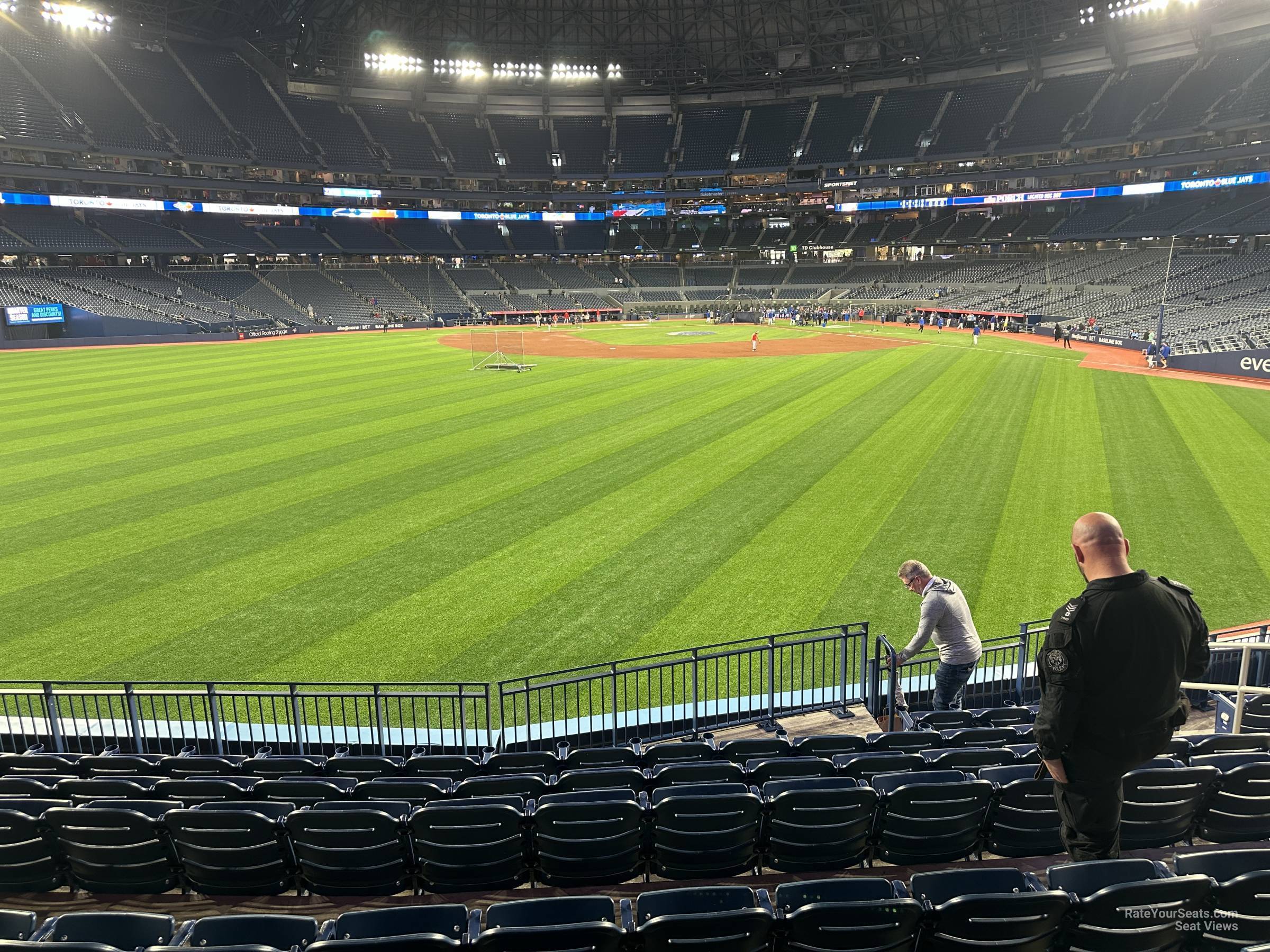 Section 146B at Rogers Centre - RateYourSeats.com