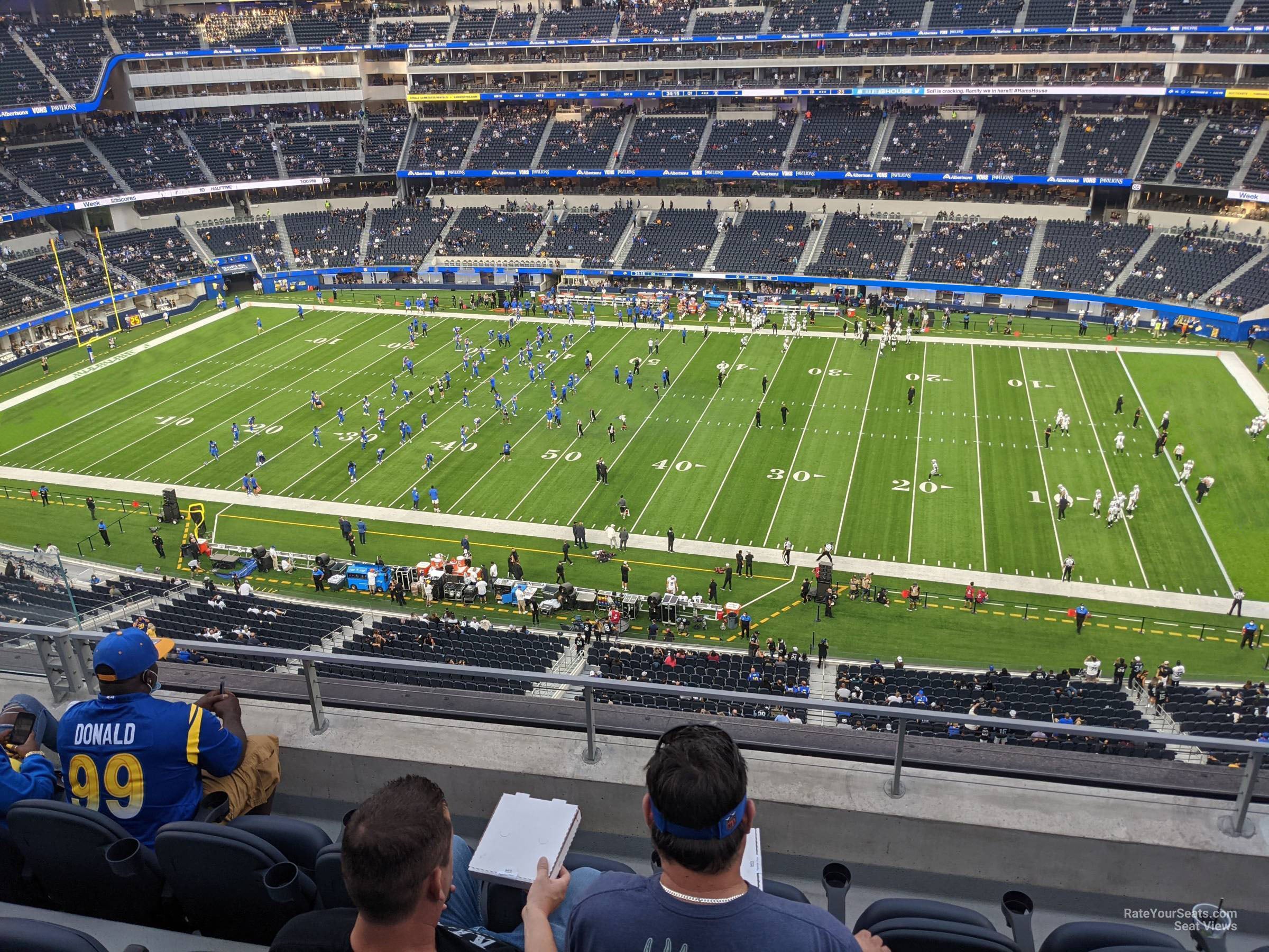 Section 324 at SoFi Stadium - RateYourSeats.com