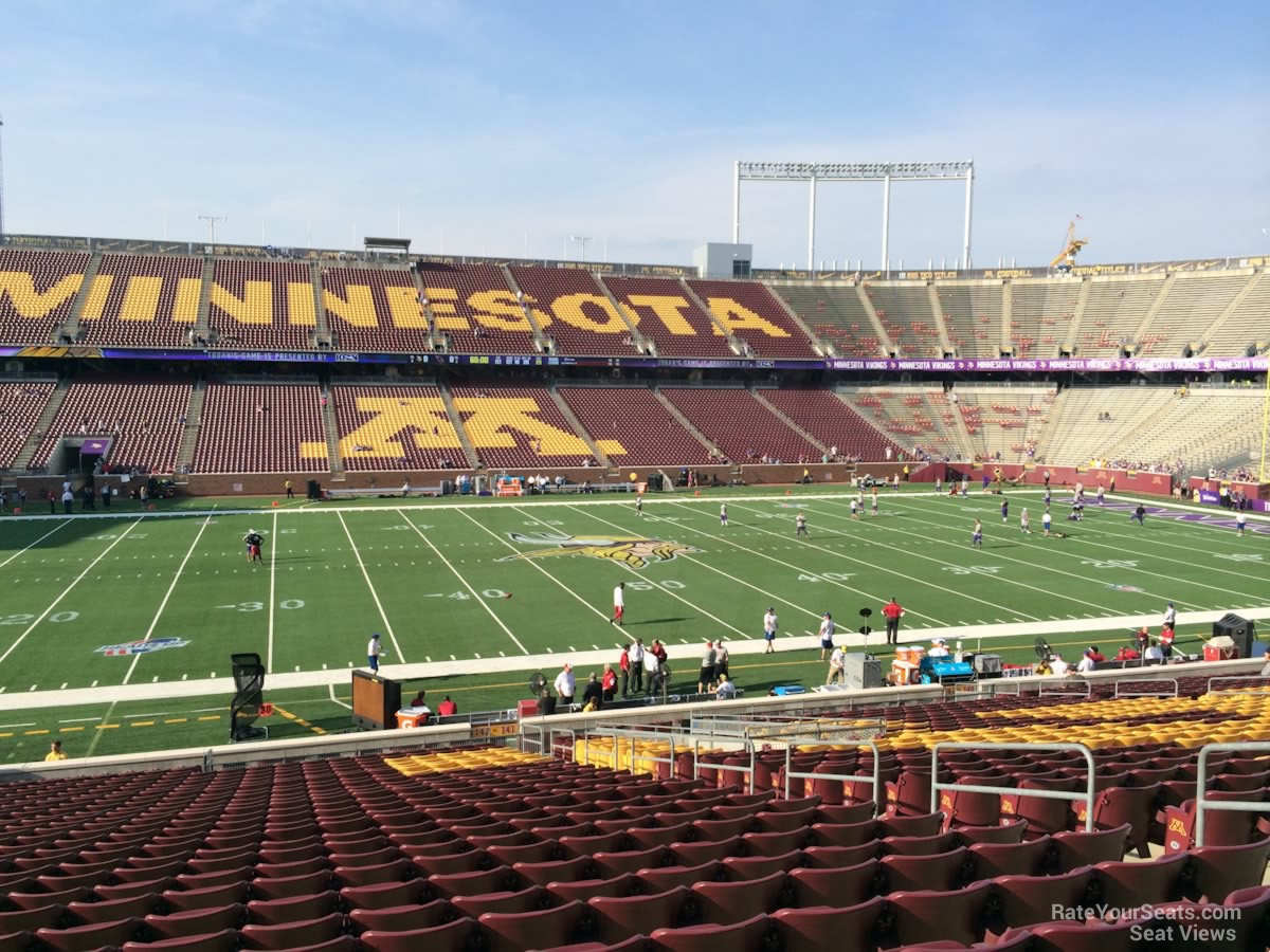 Section 142 at Huntington Bank Stadium - RateYourSeats.com