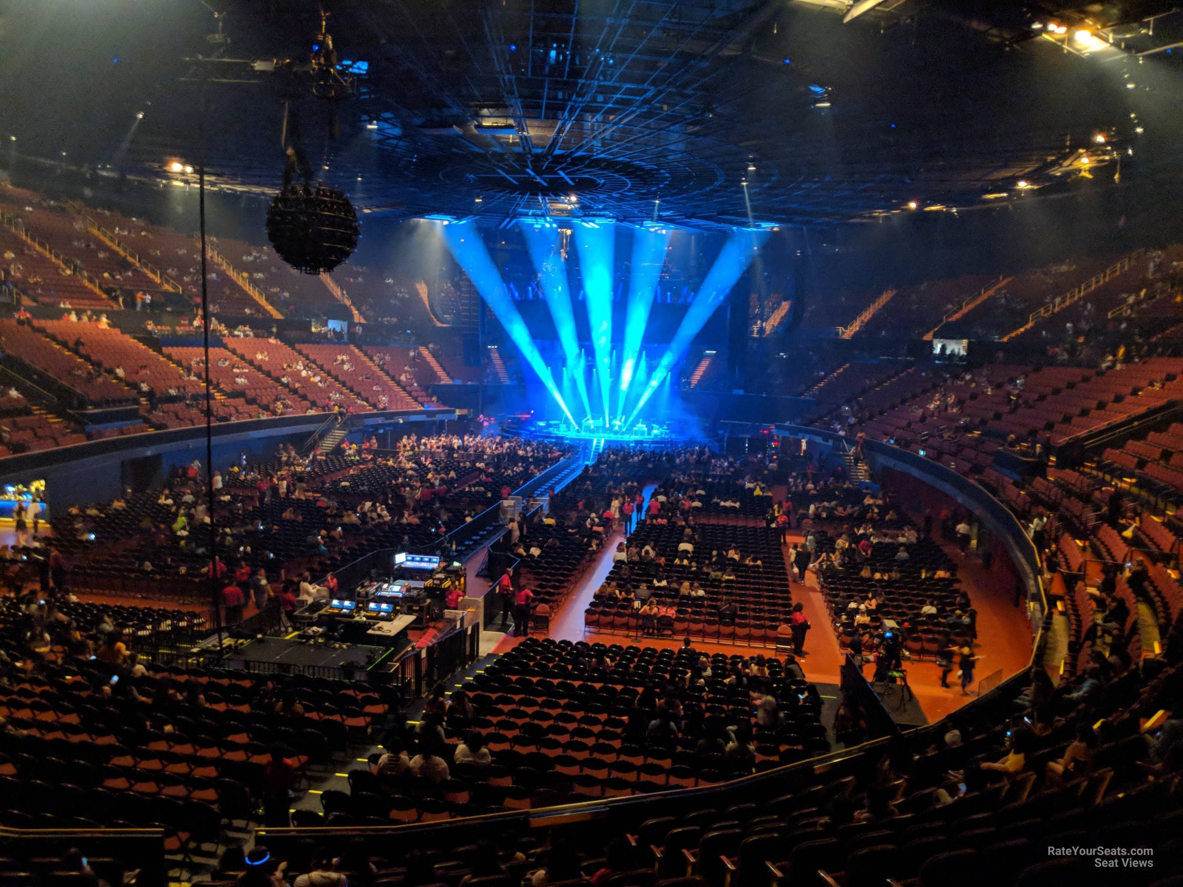 Section 102 at Kia Forum - RateYourSeats.com