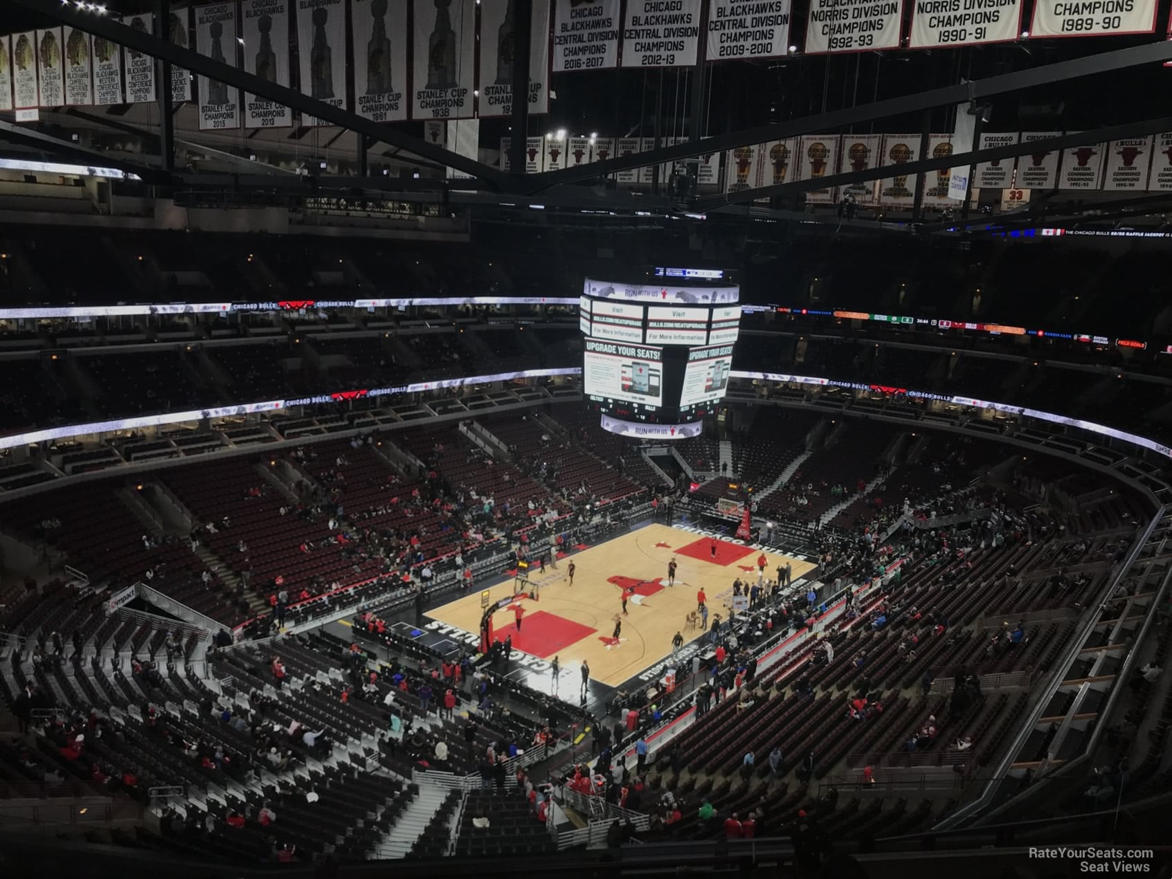 United Center Section 306 - Chicago Bulls - RateYourSeats.com