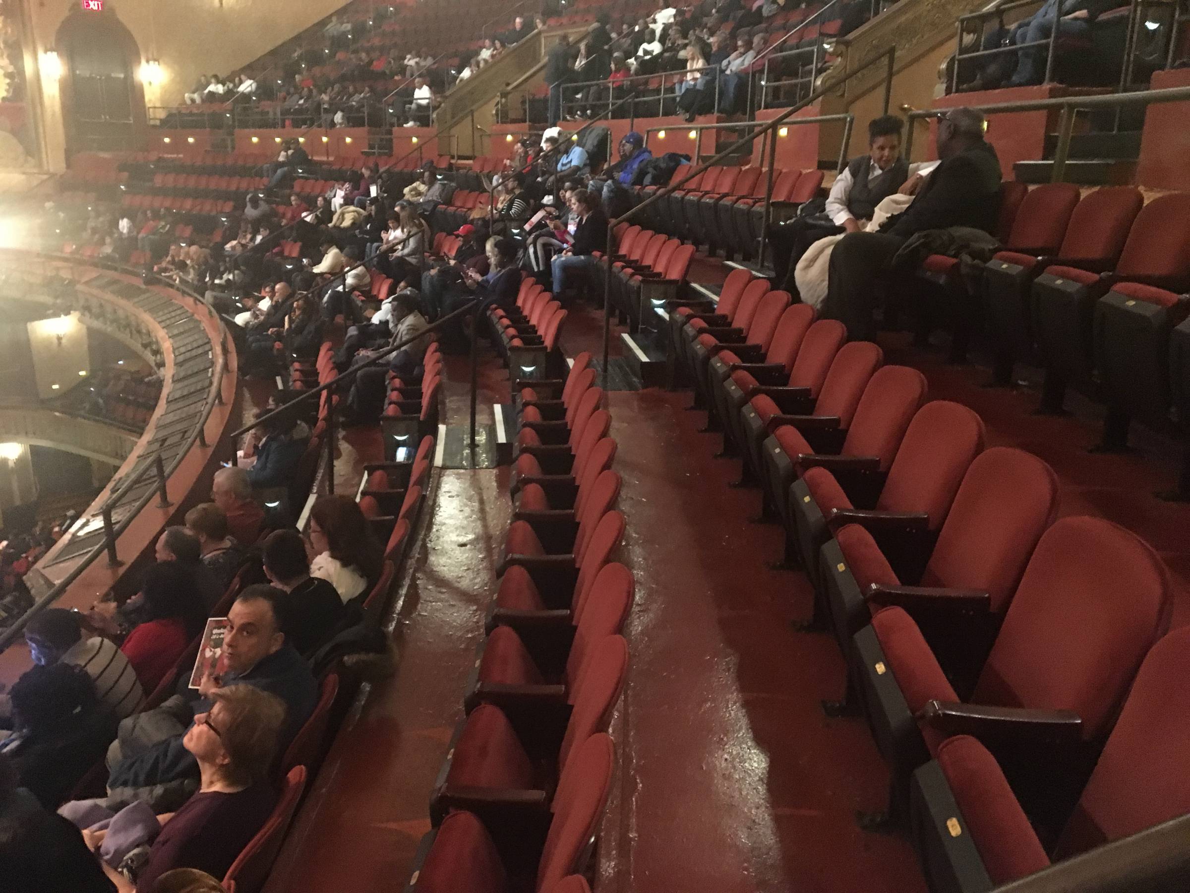 Upper Balcony 1 at Beacon Theatre - RateYourSeats.com